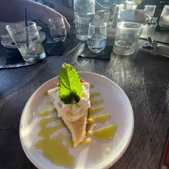 GATE 12 BAR & GRILL - Updated April 2025 - 188 Photos & 157 Reviews ...