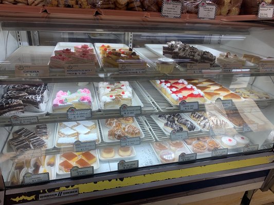 LA MIA BAKERY - 33 Photos & 12 Reviews - 2969 NW 17th Ave, Miami ...