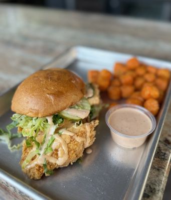 SHINDIGS KITCHEN & SOCIAL - Updated October 2025 - 32 Photos & 24 ...