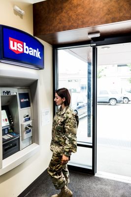 U.S. BANK BRANCH - Updated January 2026 - 54 Photos & 43 Reviews - 2300 ...