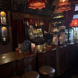 SINGER - Updated September 2025 - 82 Photos & 37 Reviews - ul. Estery ...