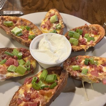 CJ MUGG’S - 117 Photos & 151 Reviews - 200 S Central Ave, Saint Louis ...