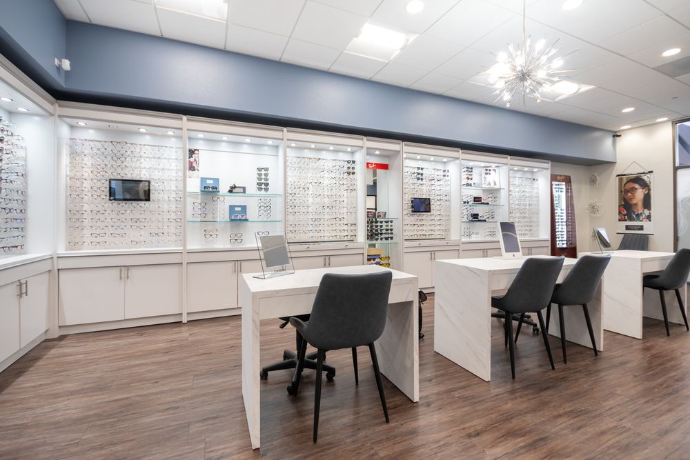 CUSTOM EYES OPTOMETRY - Updated December 2025 - 25 Photos & 103 Reviews ...
