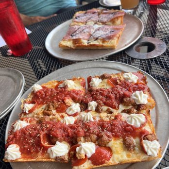 VIA 313 PIZZA - Updated December 2024 - 696 Photos & 1058 Reviews ...