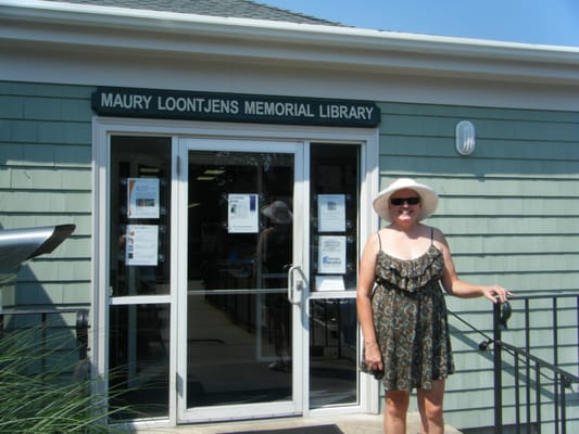 MAURY LOONTJENS MEMORIAL LIBRARY - Updated September 2025 - 17 Photos ...