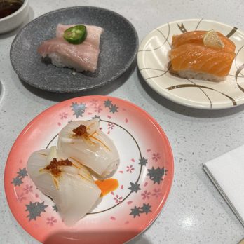 UZU REVOLVING SUSHI - Updated February 2025 - 409 Photos & 198 Reviews ...
