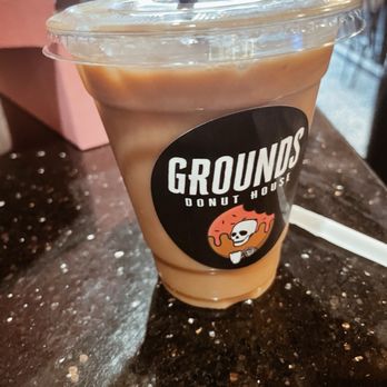 GROUNDS DONUT HOUSE - Updated July 2025 - 354 Photos & 98 Reviews - 35 ...