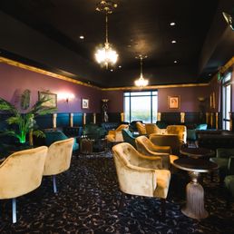 FALCON’S LAIR - Updated July 2025 - 638 Photos & 385 Reviews - 1225 ...