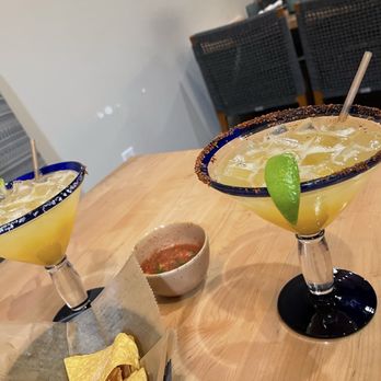 AGAVE AZUL COCINA MEXICANA - KIRKMAN - Updated May 2024 - 1943 Photos ...