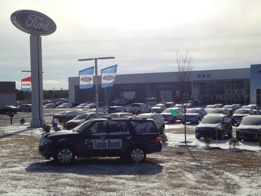 D AND D MOTORS - Updated December 2025 - 19 Photos & 39 Reviews - 13655 ...