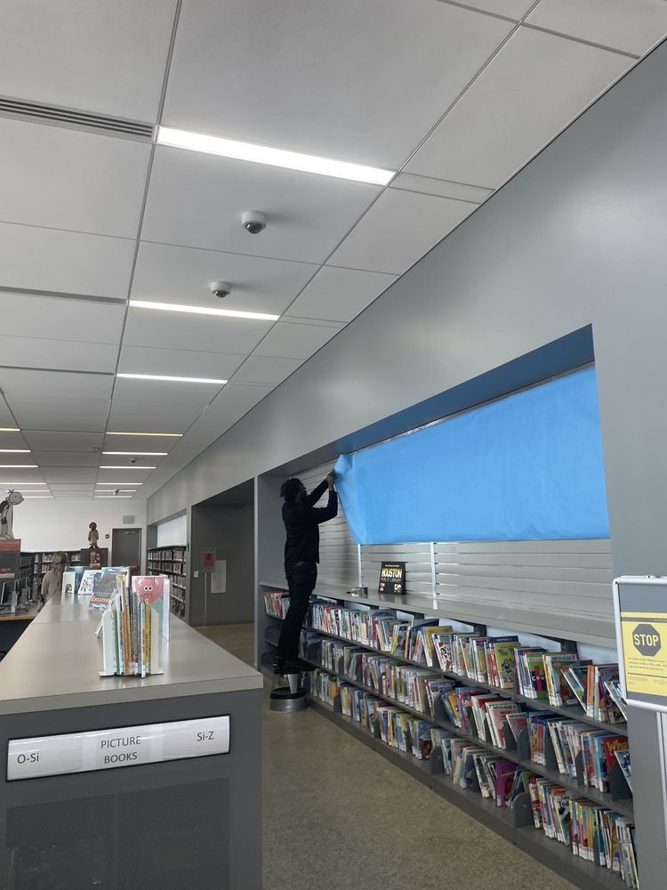 OAK FOREST NEIGHBORHOOD LIBRARY - Updated December 2025 - 21 Photos ...
