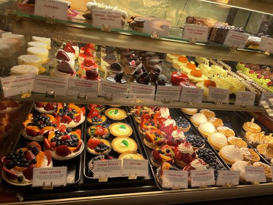 BUTTERCOOKY BAKERY - Updated May 2024 - 414 Photos & 240 Reviews - 140 ...