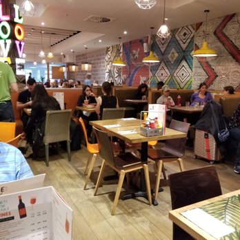 GIRAFFE - Updated December 2025 - 52 Photos & 32 Reviews - Gatwick ...