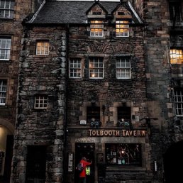 TOLBOOTH TAVERN - Updated June 2025 - 102 Photos & 77 Reviews - 167 ...