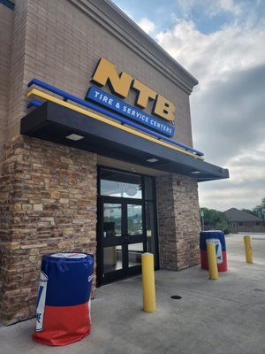 NTB-NATIONAL TIRE & BATTERY - Updated December 2025 - 10 Photos & 24 ...