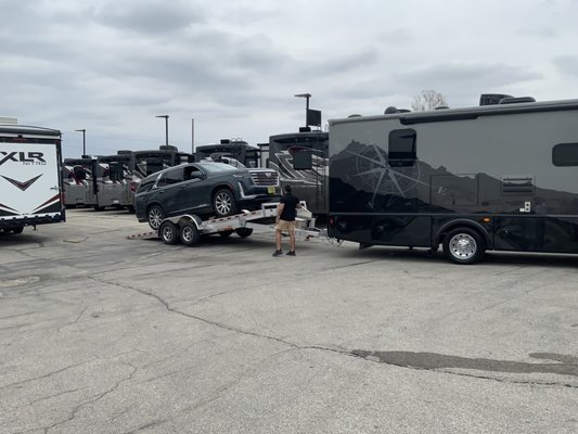 MCKEE RV - 38 Photos & 44 Reviews - 400 1st Ave, Perry, Iowa - RV ...