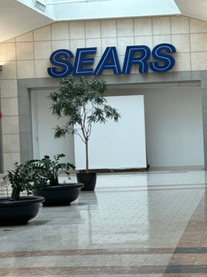 MANASSAS MALL - Updated January 2026 - 131 Photos & 91 Reviews - 8300 ...