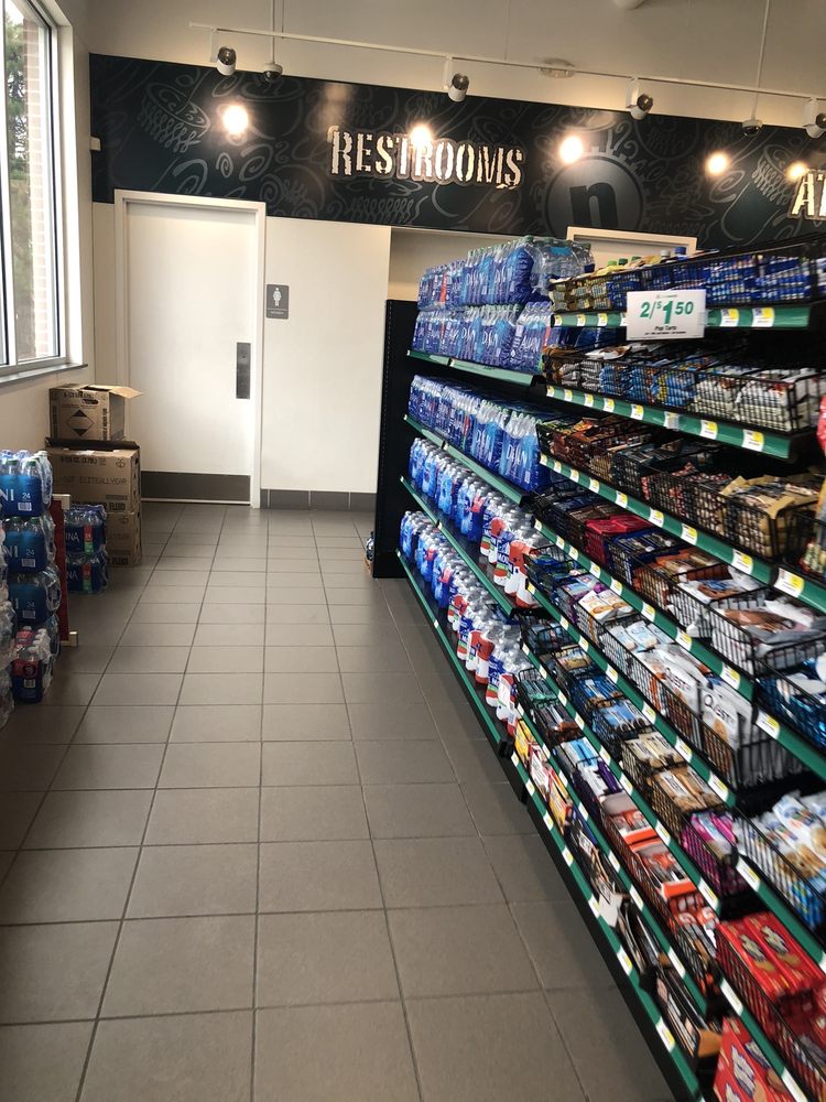 SHELL GAS STATION - Updated September 2024 - 13 Reviews - 1955 Polaris ...