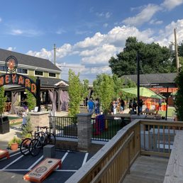 UNION RESTAURANT & GAMEYARD - Updated June 2025 - 510 Photos & 187 ...