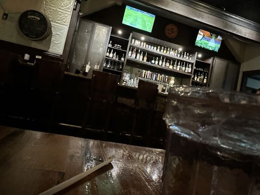 3 MONKEYS BAR & GRILL - Updated July 2024 - 282 Photos & 360 Reviews ...