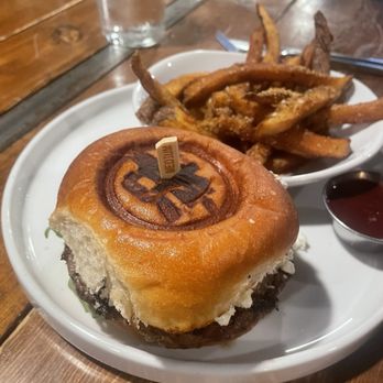 THE RUSTIK FORK EATERY - Updated November 2024 - 1220 Photos & 1061 ...