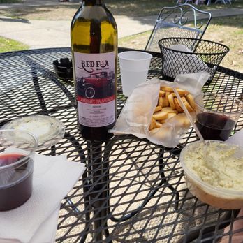 RED FOX WINERY AND LOUNGE - Updated December 2025 - 34 Photos & 22 ...