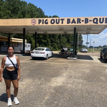 PIG OUT - Updated September 2025 - 43 Photos & 55 Reviews - 3033 Reeves ...