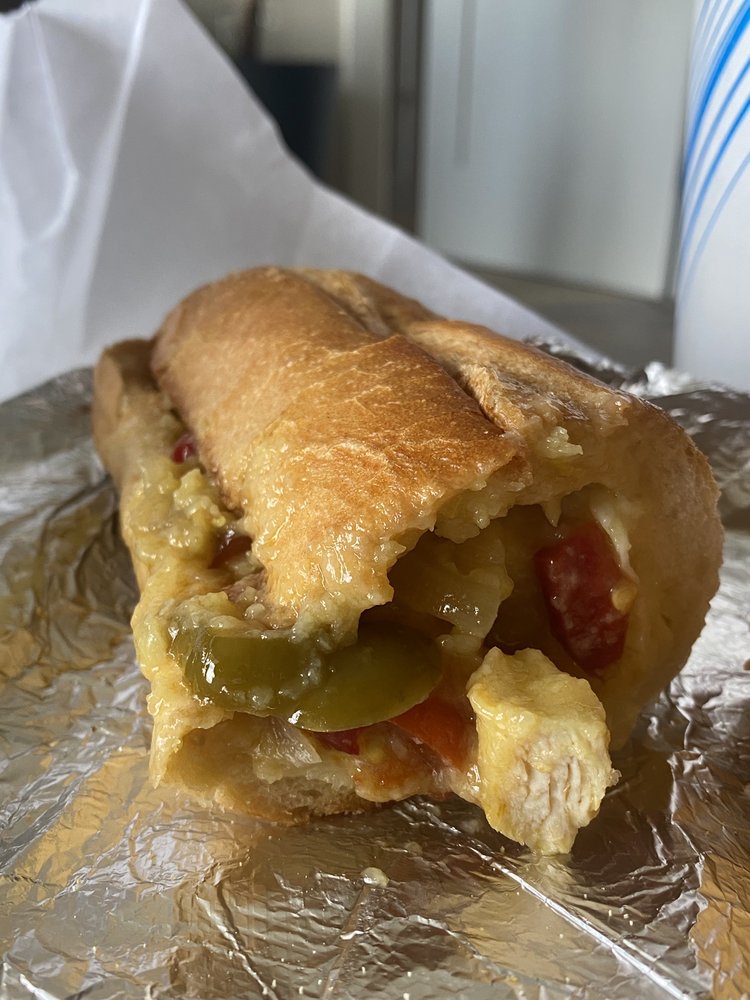 WEDGE INN - Updated October 2025 - 137 Photos & 82 Reviews - 885 Summer ...