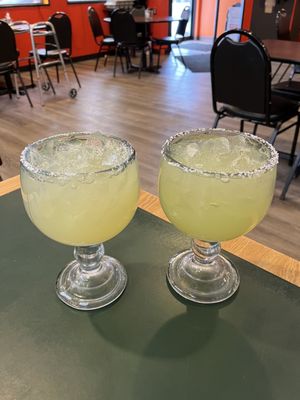 MUCHO SI - Updated November 2025 - 18 Photos & 29 Reviews - 231 Central ...