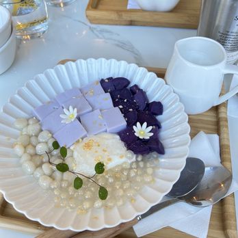 MISS LIN CAFE - Updated June 2024 - 324 Photos & 71 Reviews - 3601 Hwy ...