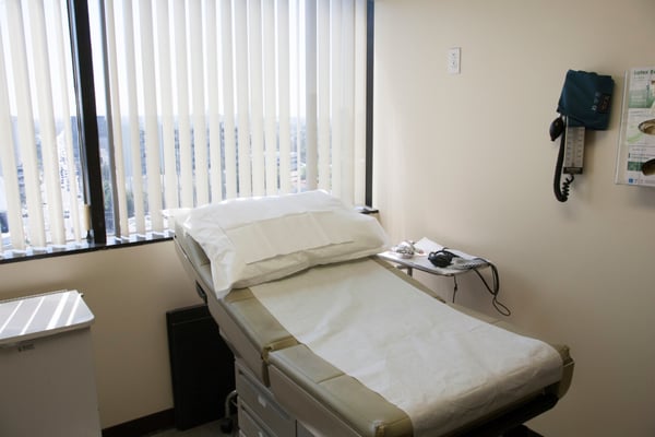 BENJAMIN BASSERI, MD - Updated December 2025 - 18 Photos & 68 Reviews ...