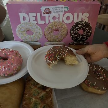 DELICIOUS DONUTS - Updated November 2025 - 1124 Malvern Ave, Hot ...