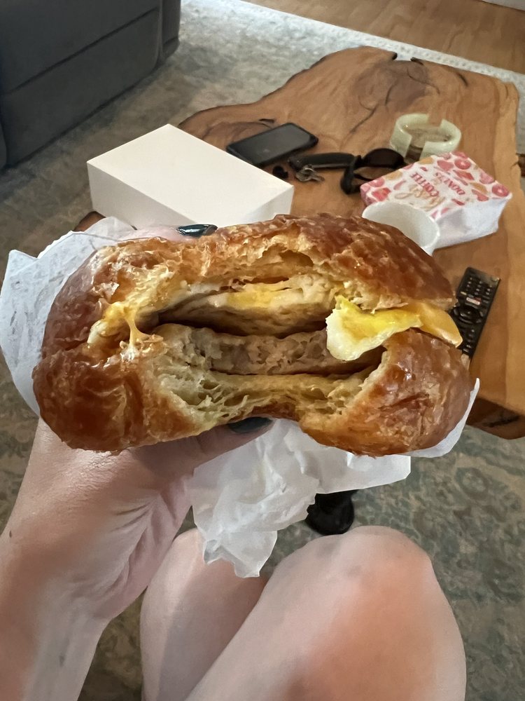 BUNKIES DONUTS - Updated October 2025 - 20 Photos & 14 Reviews - 2611 ...