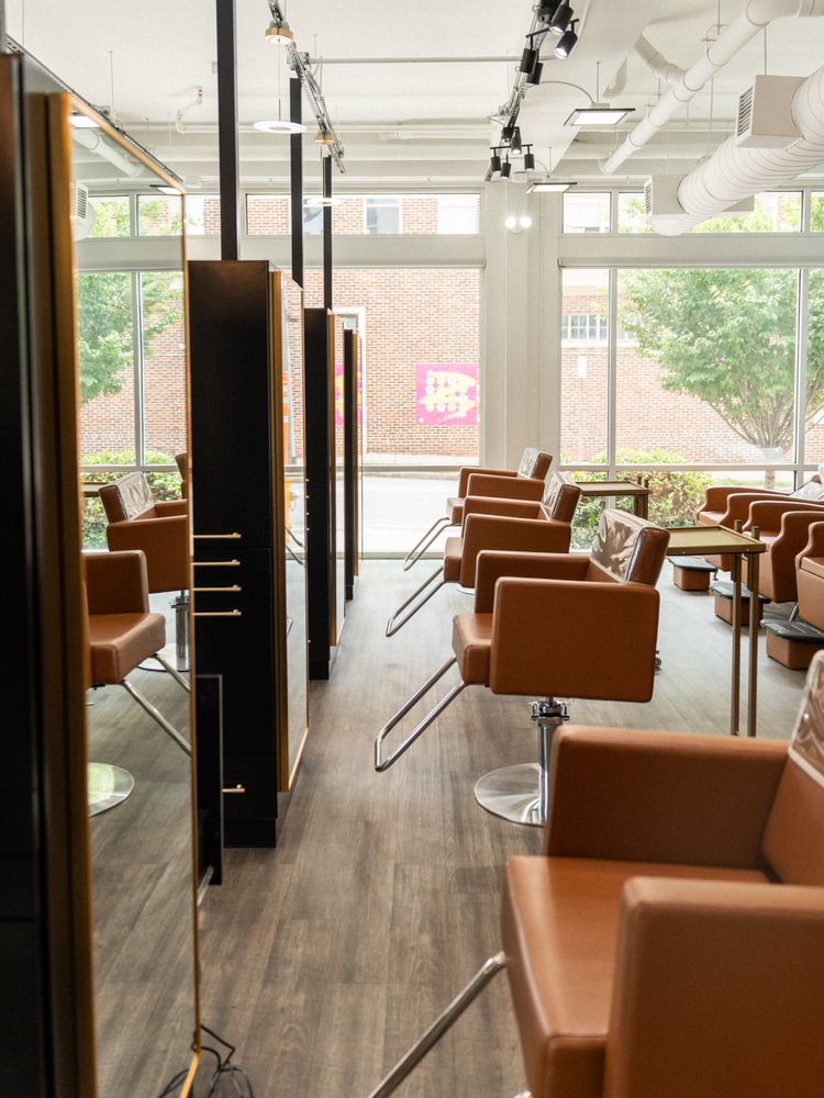 MANE SALON - Updated December 2025 - 17 Photos - 1301 Hillsborough St, Raleigh, North Carolina ...