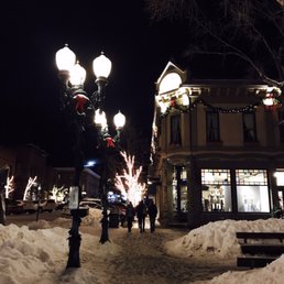 ELLINA - Updated December 2025 - 150 Photos & 270 Reviews - 430 E Hyman ...