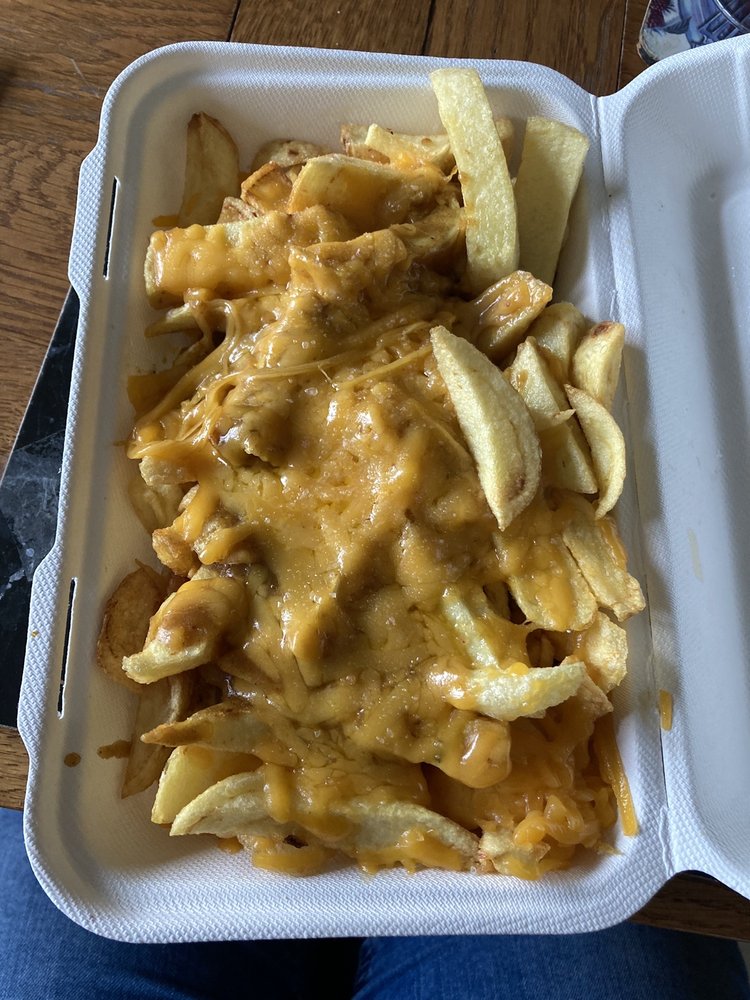 THE CHUNKY CHIP - Updated July 2024 - 1 Western Road, Clonakilty, Co ...