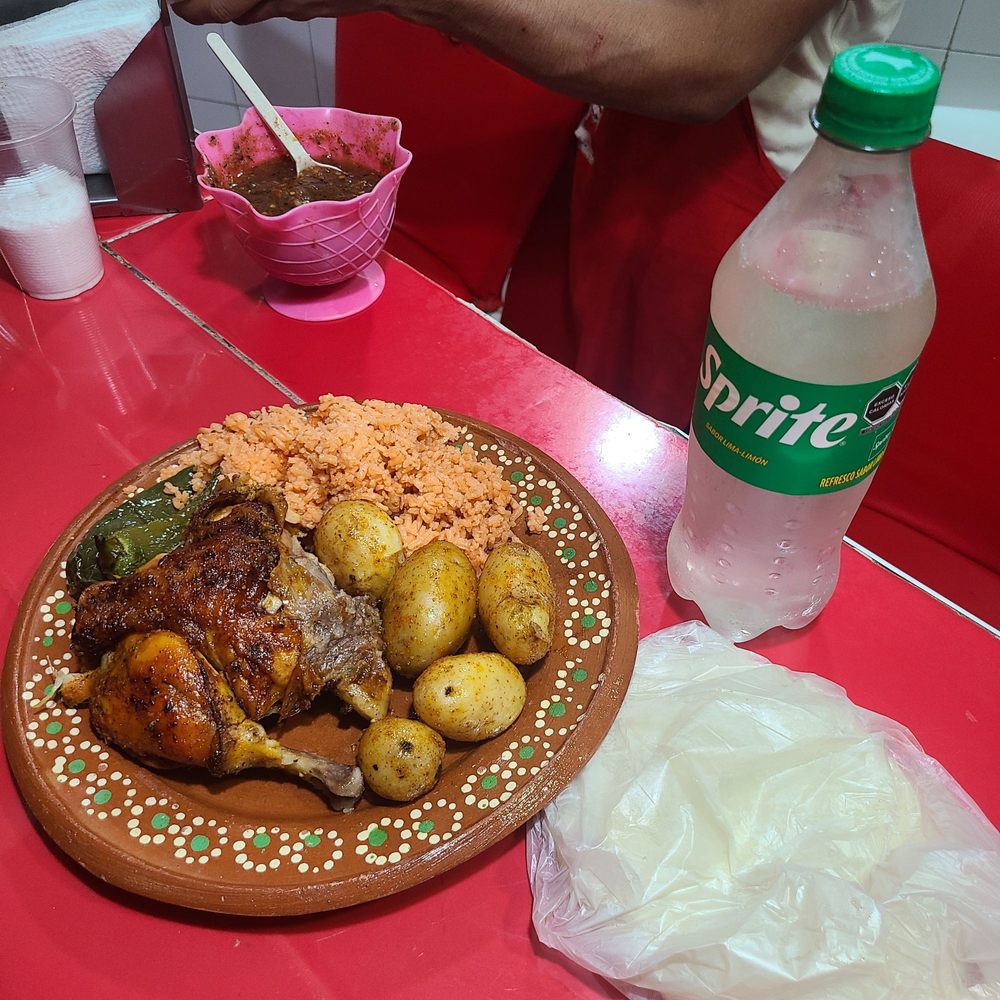 EL PECHUGÓN - Updated February 2025 - 12 Photos & 15 Reviews - Col ...