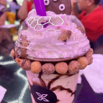 SNAK X - Updated July 2025 - 171 Photos & 41 Reviews - 8104 Tezel Rd ...