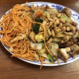 CHEF LEE’S CHINESE FOOD AND NOODLES - Updated July 2025 - 141 Photos ...