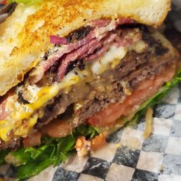 MADE BURGERS - Updated August 2025 - 305 Photos & 295 Reviews - 14916 ...
