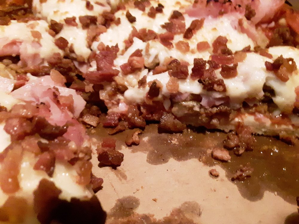 JUST PIZZA - Updated March 2025 - 17 Photos & 47 Reviews - 3852 E 10th ...