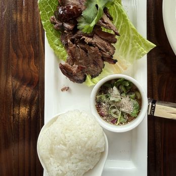 THAI TABLE - Updated December 2025 - 148 Photos & 70 Reviews - 5221 ...