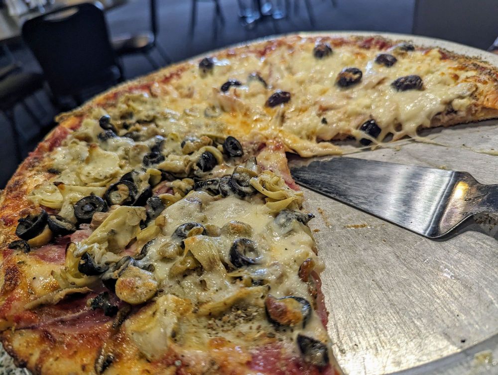 THREE GUYS PIZZA PIES - Updated September 2024 - 89 Photos & 76 Reviews ...