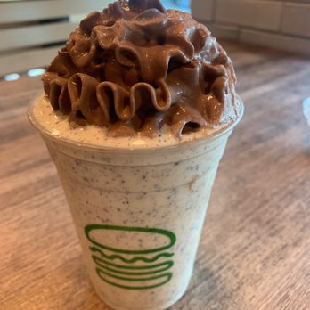 SHAKE SHACK ADDISON - Updated May 2025 - 101 Photos & 108 Reviews ...