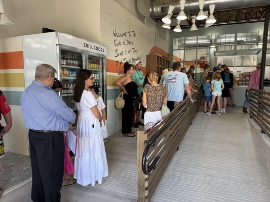 LOCAL DOGS - Updated August 2025 - 75 Photos & 26 Reviews - 1325 39th ...