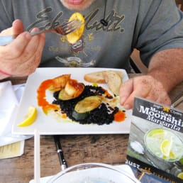 PIKE AND PINT GRILL - Updated November 2025 - 147 Photos & 155 Reviews ...