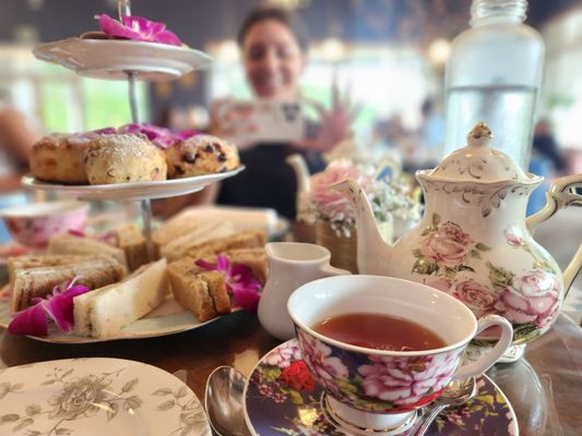 LITTLE HEN - Updated October 2025 - 1560 Photos & 769 Reviews - 4579 ...