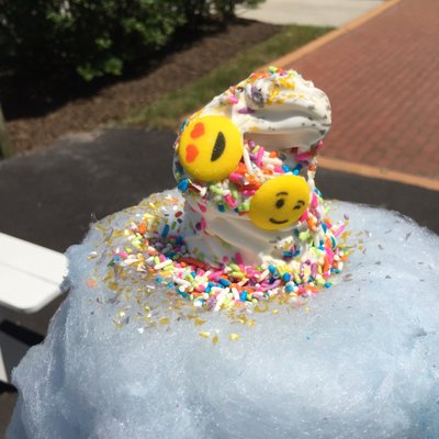 SHOCK ICE CREAM & DESSERT CAFE - 54 Photos & 28 Reviews - Ice Cream ...