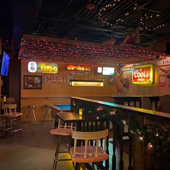 BEEZ KNEEZ - Updated December 2024 - 44 Photos & 37 Reviews - 610 ...