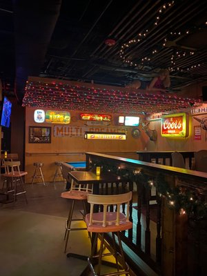 BEEZ KNEEZ - Updated December 2025 - 56 Photos & 43 Reviews - 610 ...